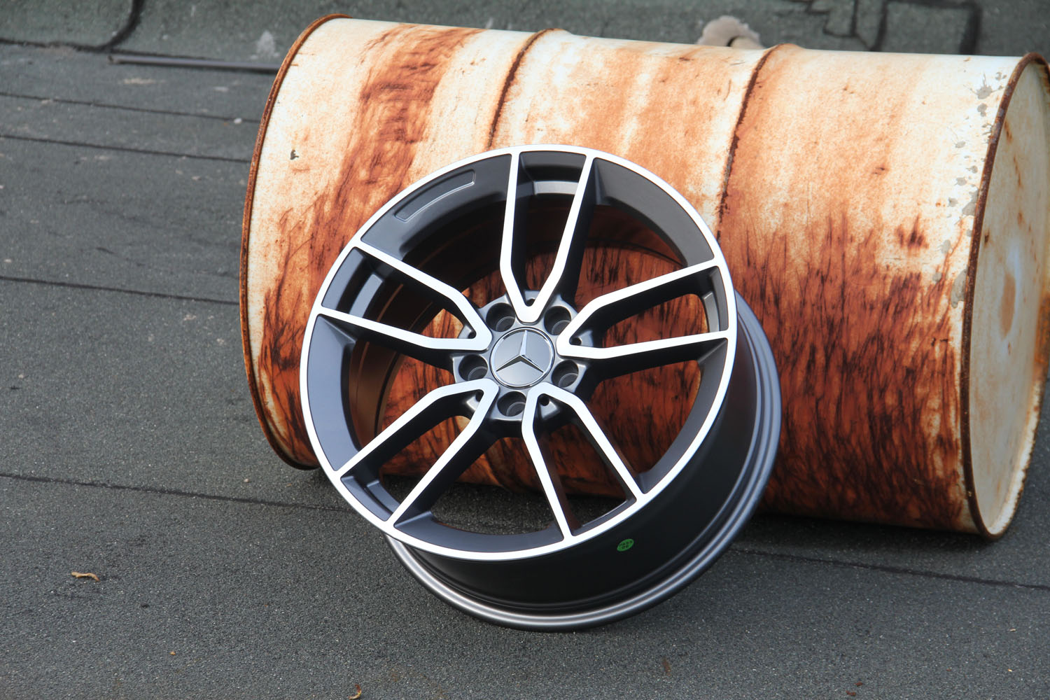 Car Rims Showroom | Car Rim Replacement | Sports Rim SG