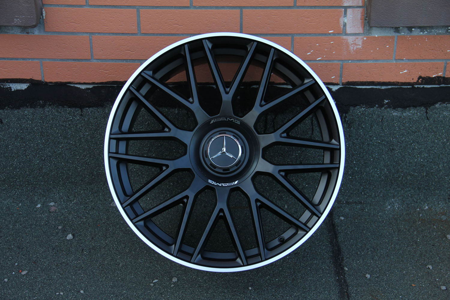 Car Rims Showroom | Car Rim Replacement | Sports Rim SG